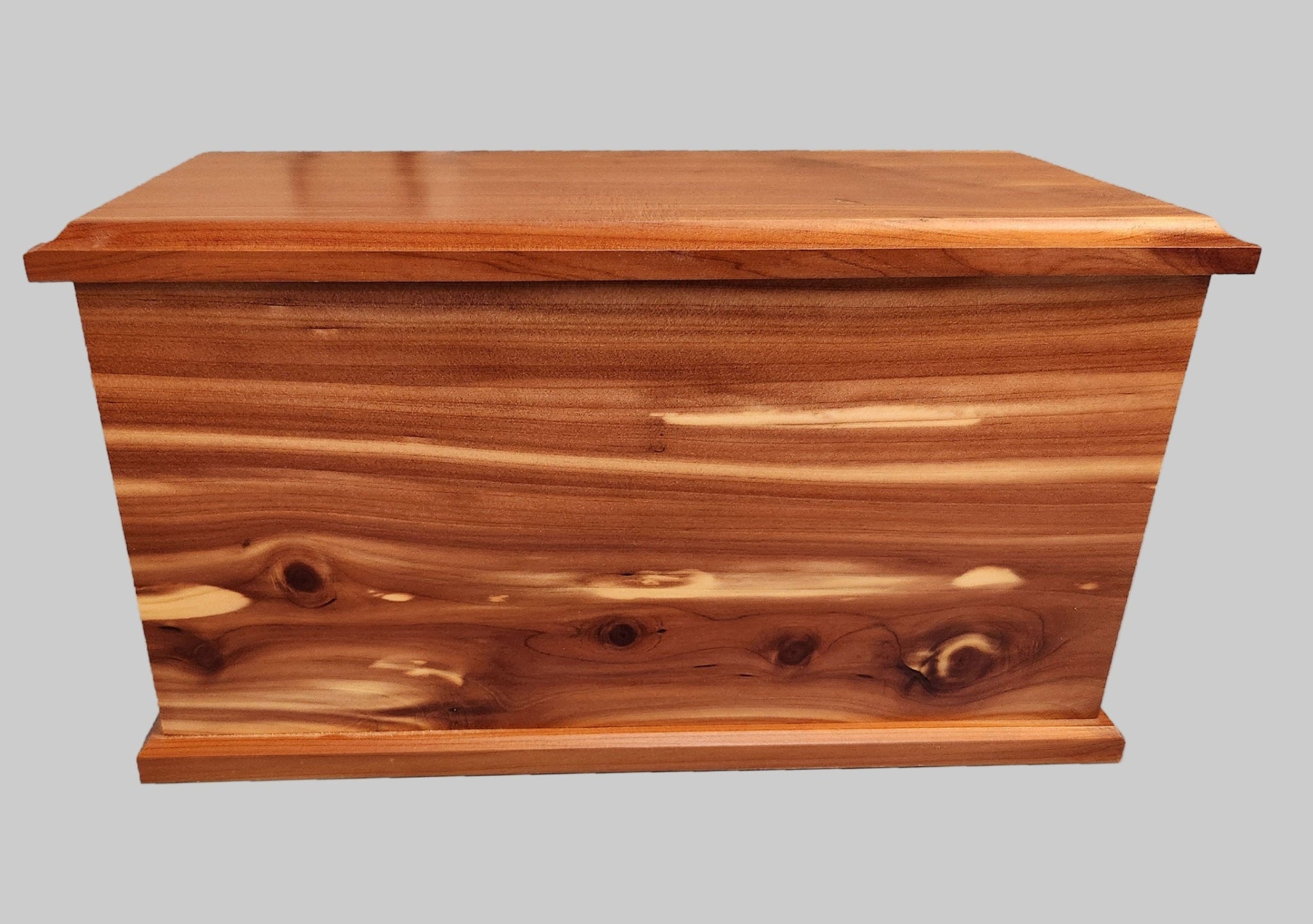 Cedar Wood Adult Cremation Urn – Handcrafted Memorial (200 cu in ...